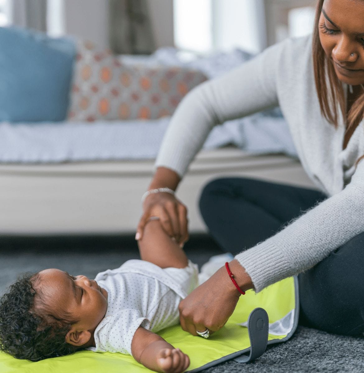 4 Diaper Tips Every Parent Should Know - Navigating Parenthood